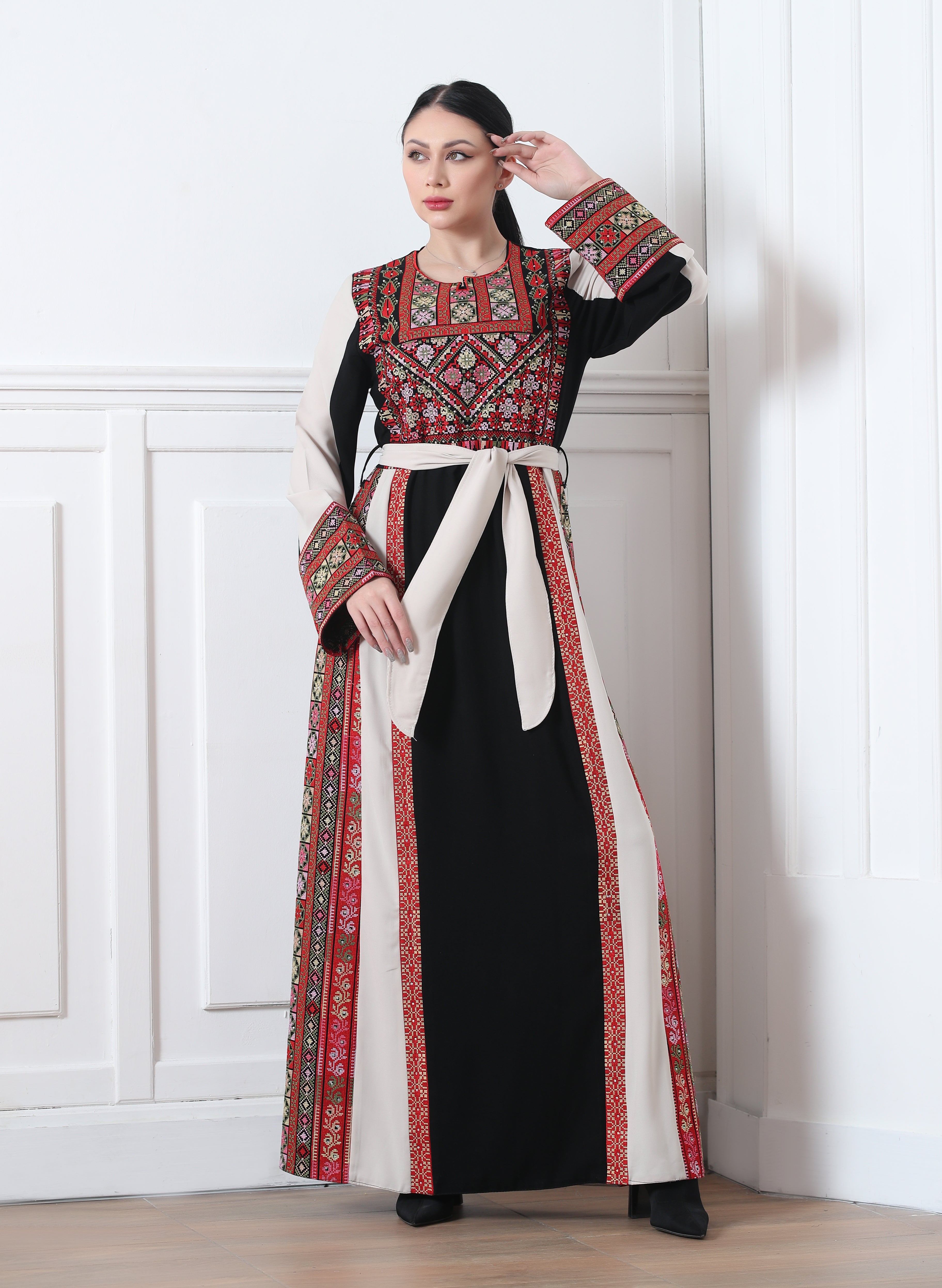 Yafa Beauty - Traditional Embroidered Palestinian Thobe – JPK Traditions